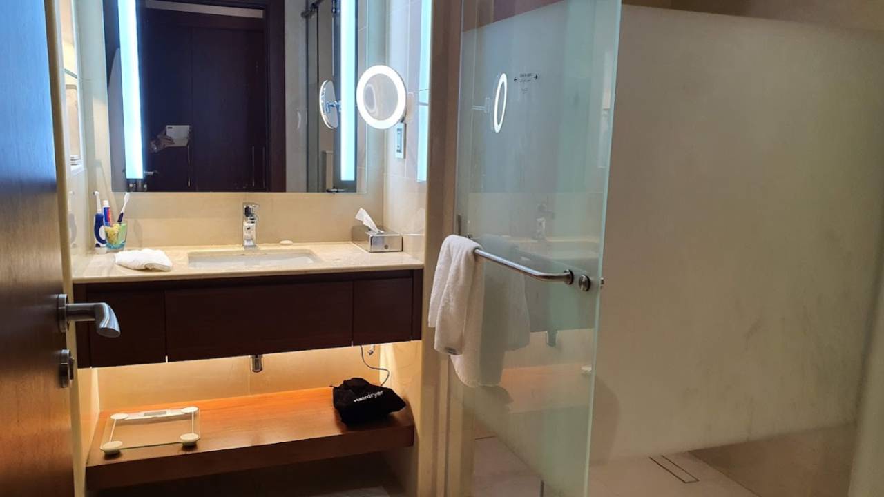 Dusit D2 Salwa Doha | Q Moments