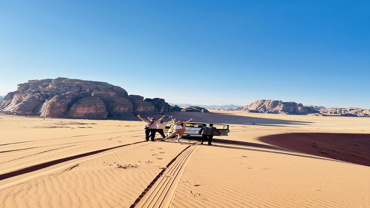 Desert Locations Guiding | Tabuk Tours