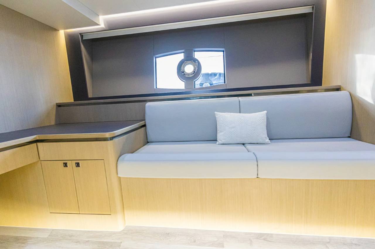 C 52 Axa New Model | Experiences Portal